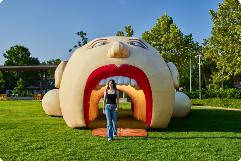 mega body™ | Medical Inflatables